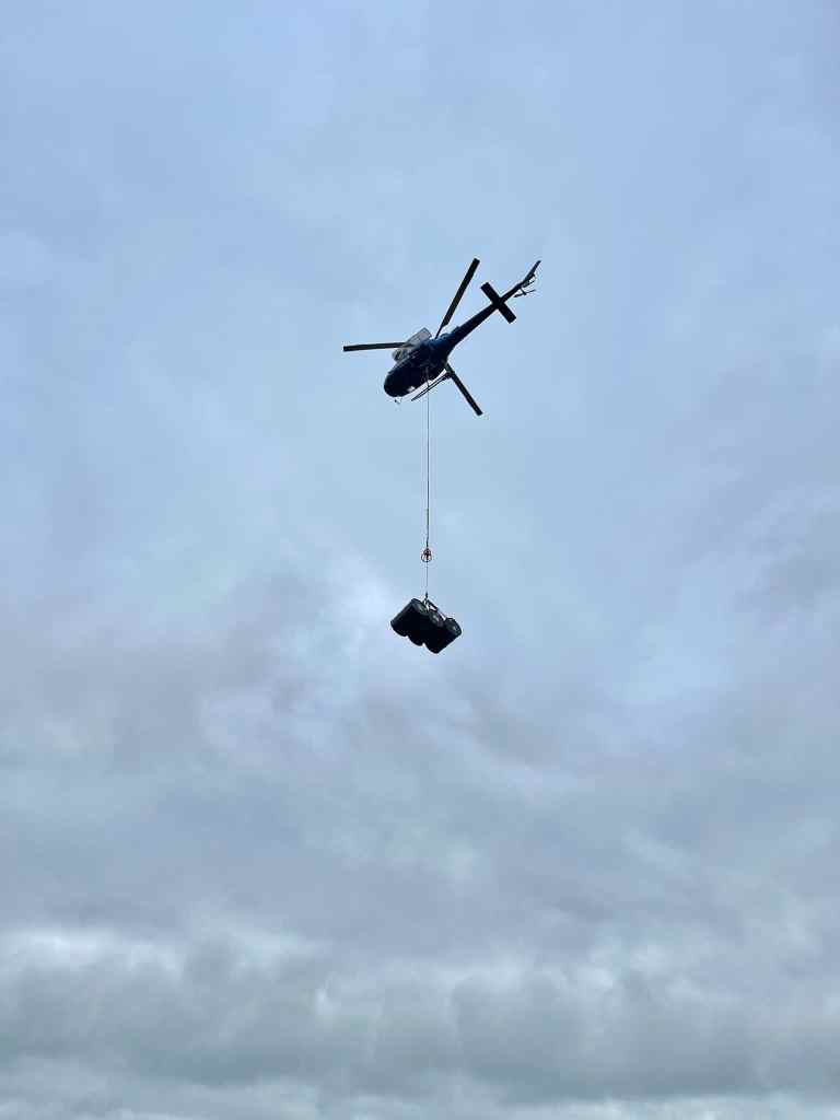 Main Divide Helicopters